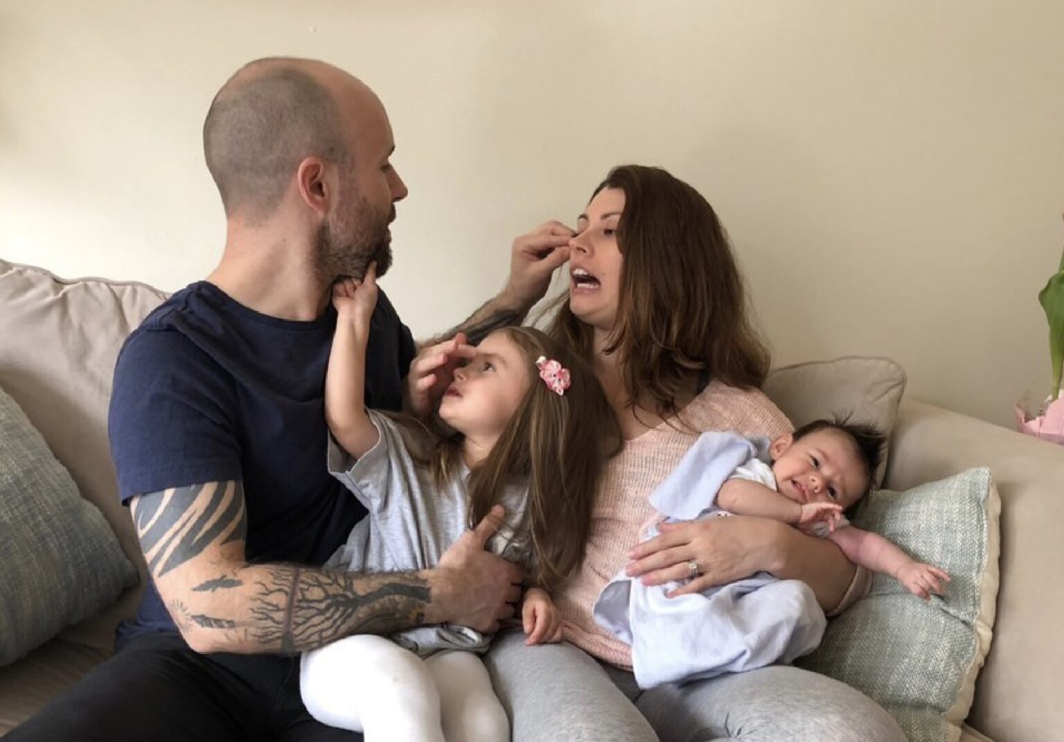 Funny Baby Pictures & Photos | Awkward Baby Photos