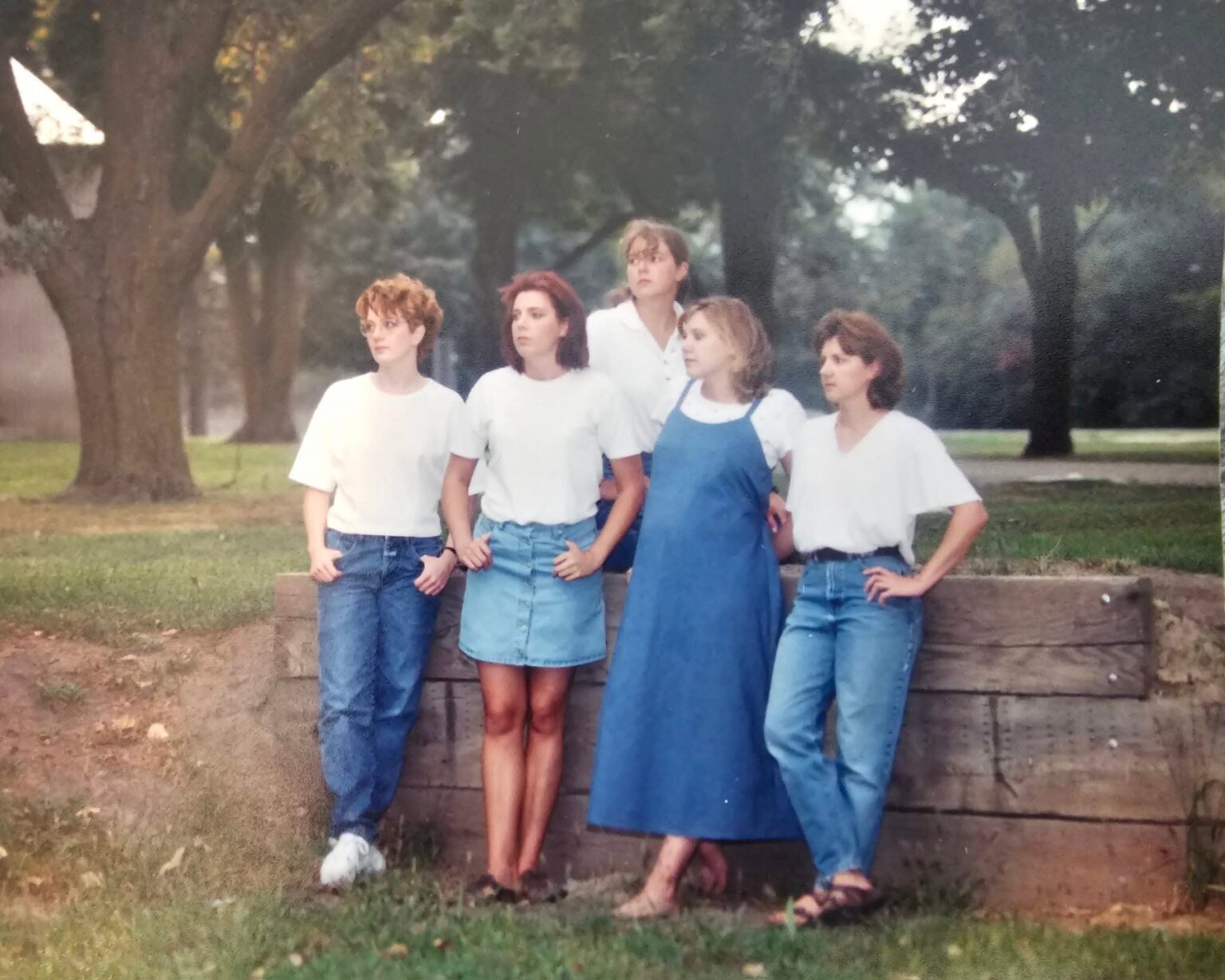 Funny Sister & Brother Pictures | Awkward Sibling Photos